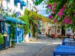 Kaliç Cafe & Bar (İzmir, Çeşme, Alaçatı Mah., Uğur Mumcu Cad., 5A), bar  Çeşme'den