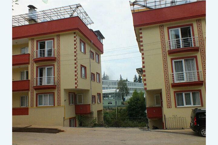 Konut blokları Kanarya Apart, Ortahisar, foto