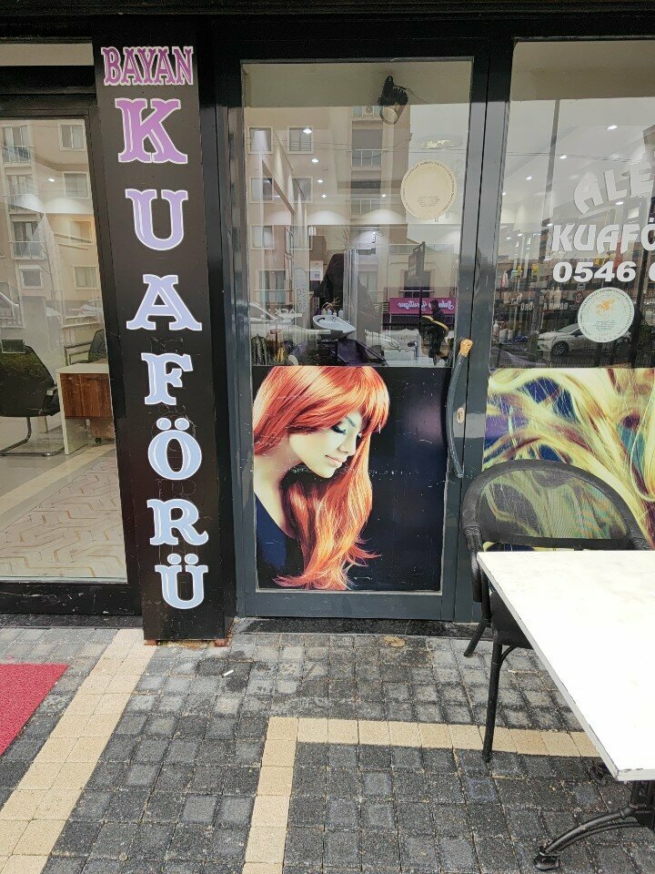 Kuaförler Aleyna Ka Kuaförü Salonu, İstanbul, foto
