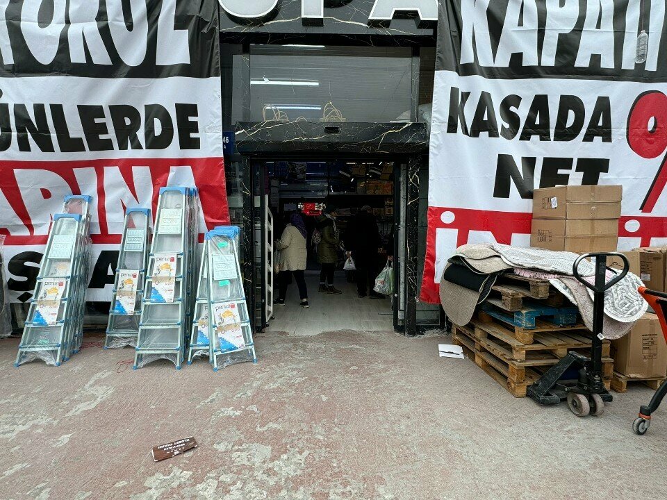 Ucuzluk mağazası Avrupa Yakası, Ankara, foto