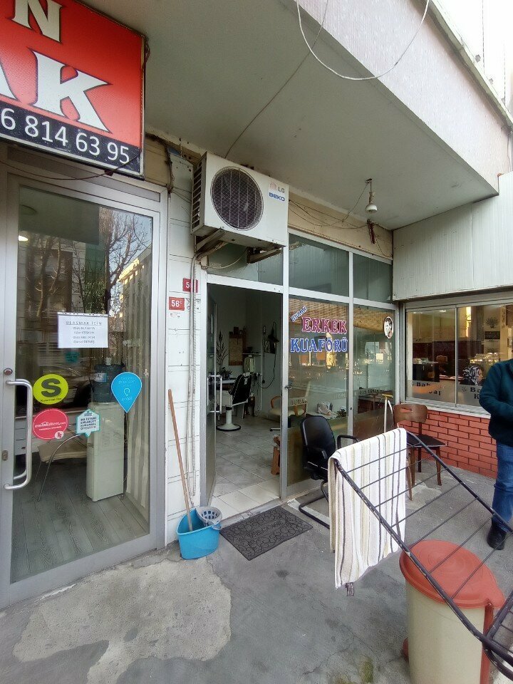 Berberler Burak Erkek Kuaförü, İstanbul, foto