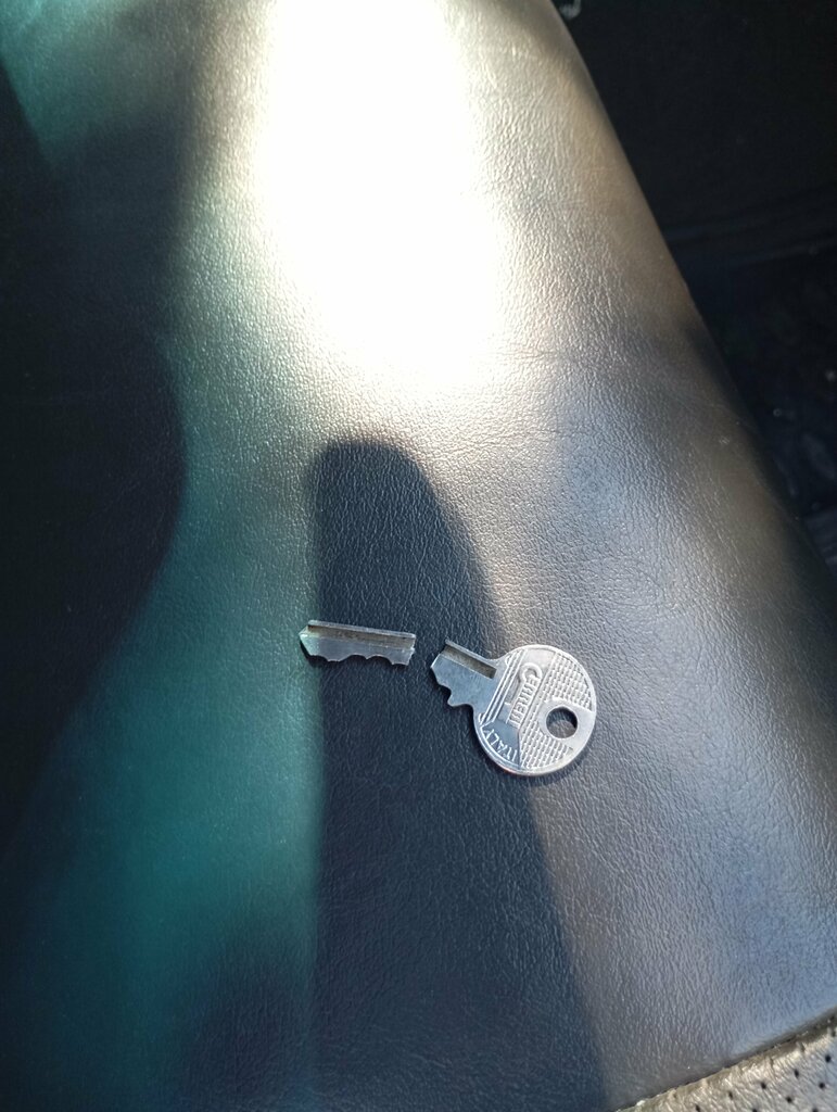 Anahtarların imalatı ve onarımı Изготовление и ремонт ключей, Moskova ve Moskovskaya oblastı, foto