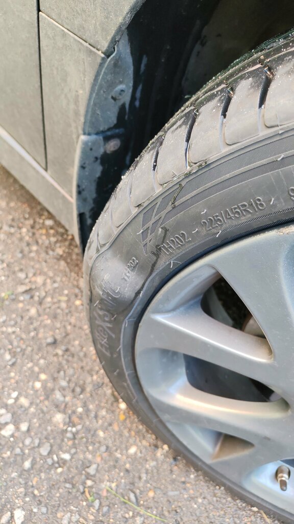 Oto lastik tamiri Шиномонтаж, Voronejskaya oblastı, foto