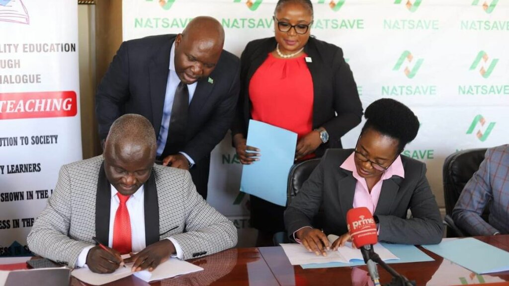 Banka Natsave Bank, Lusaka, foto