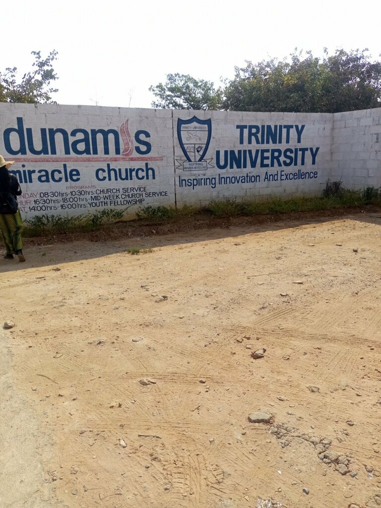 Üniversiteler Trinity University Chalala Campus, Lusaka, foto