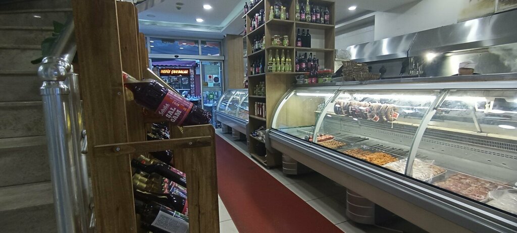 Restoran Köfteci Mehmet Irmak, İzmir, foto