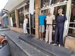 Магазин одежды (Nor Aresh 3rd Street No:2/12), giyim mağazası  Erivan'dan