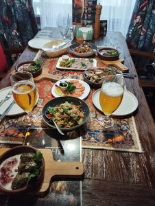 Хинкали не жаль (ulitsa imeni Geroya Sovetskogo Soyuza Trofimova No:47, Biysk), kafe  Biysk'ten