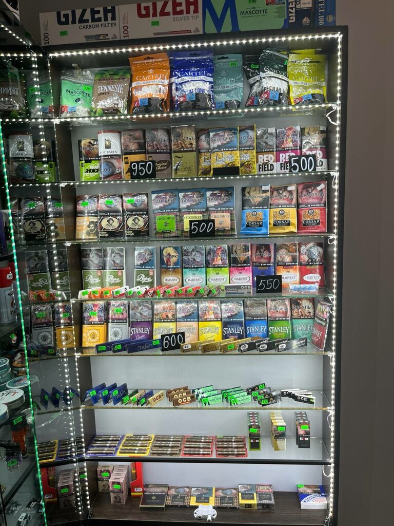 Tütün, sigara mağazaları Vape, Saint‑Petersburg, foto