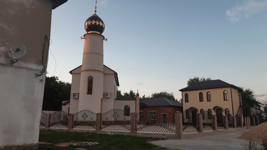 Cami Mosque, Yerşov, foto