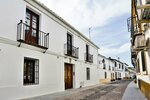 Apartamentos Puerta Sevilla De Cordoba (Calle Enmedio No:13, Cordoba), daireler  Córdoba'dan