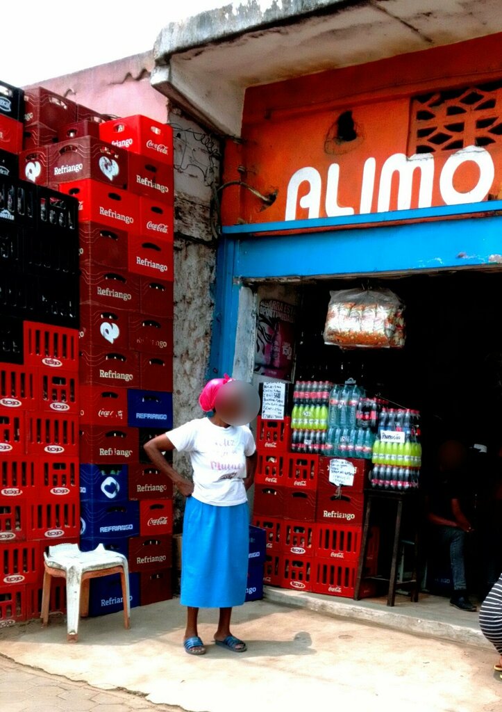 Toptan satış mağazaları Alimo, Loanda, foto