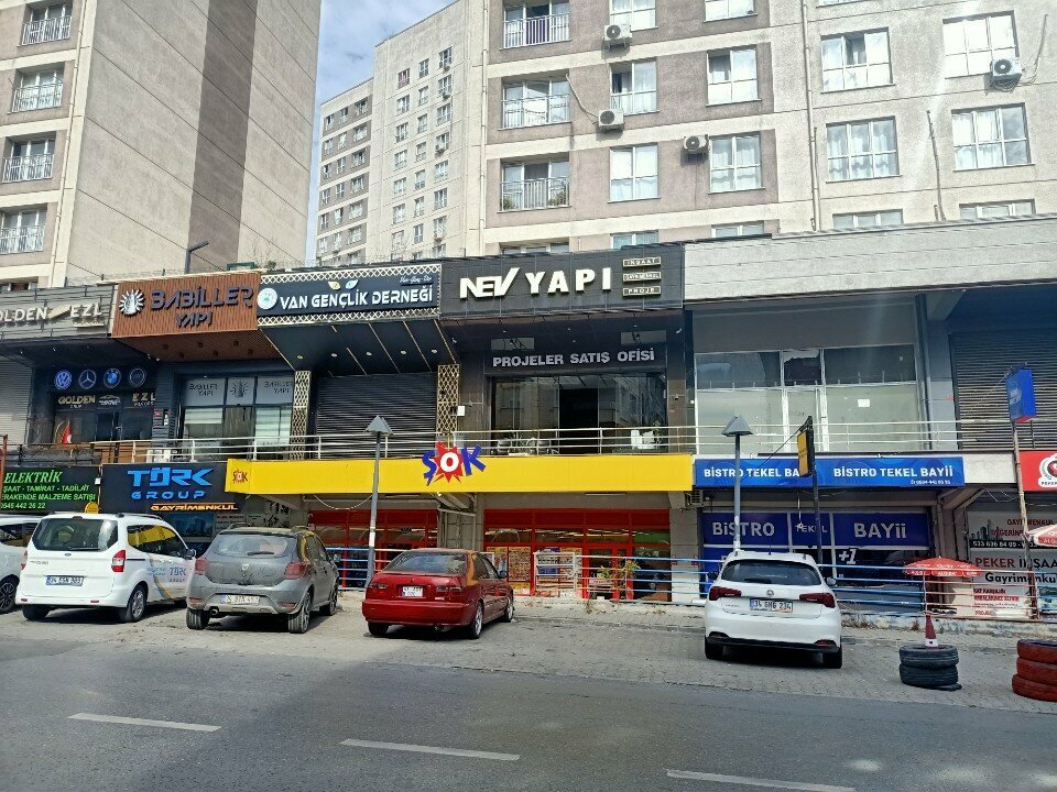Satış ofisi Nev Yapı Şirketler, İstanbul, foto