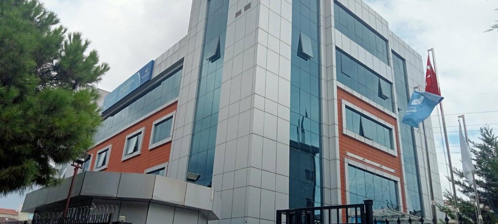 Belediye ve kamu hizmetleri merkezi İSKİ, İstanbul, foto