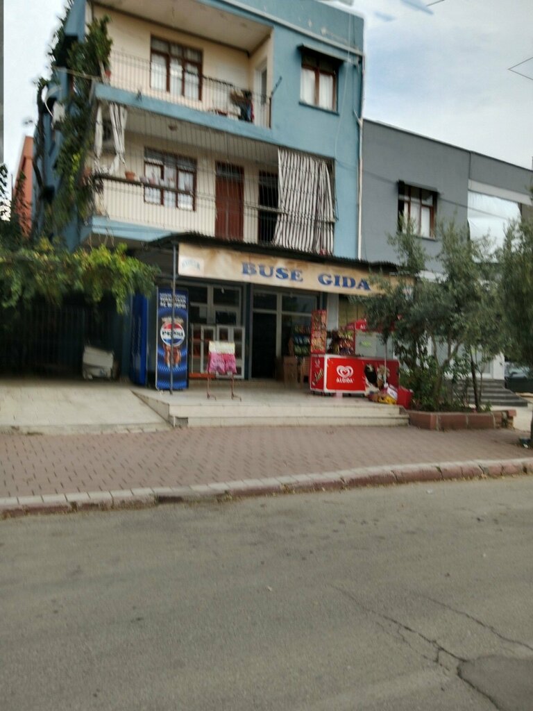 Gıda pazarı Buse Gıda, Adana, foto