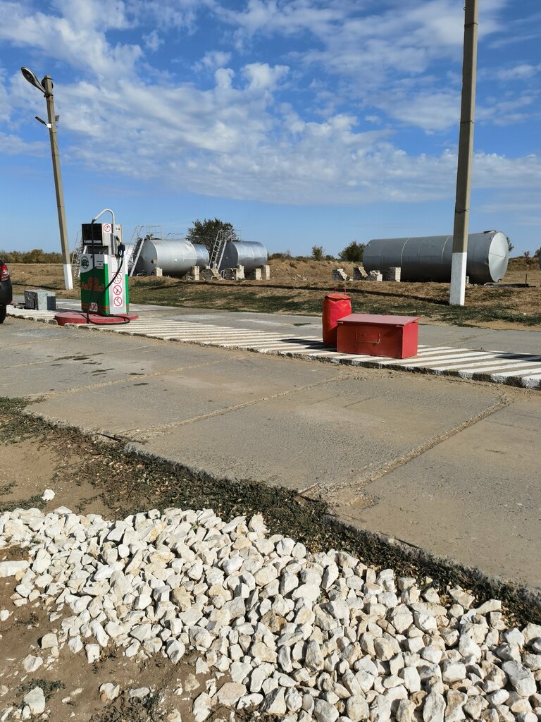 Benzin istasyonu АЗС, Volgogradskaya oblastı, foto