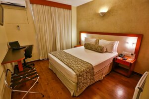 Metropolitan Flat (Brasília, Região Administrativa de Plano Piloto), otel  Brasilia'dan