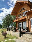 Sunny. Valley.ru (Izvestnaya ulitsa No:2, selo Syrostan), otel  Çeliabinskaya oblastından