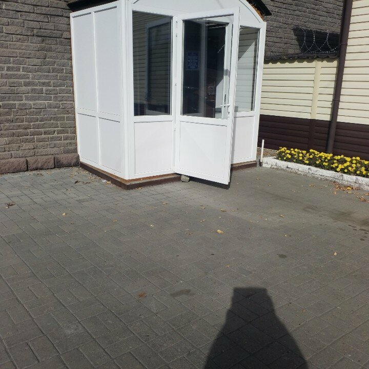 Kuru temizlemeciler Prishchepka, Yekibastuz (Ekibastuz), foto