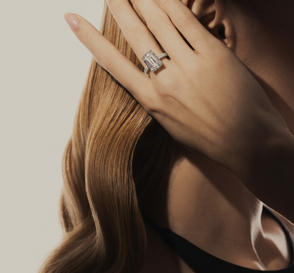 Değerli taşlar Vijay Diamond, Dubai, foto