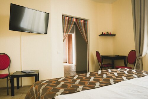 Otel Cruis, Pionersky, foto