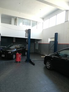 Buy Car in Cyprus (Larnaka), otomobil servisi  Larnaka'dan
