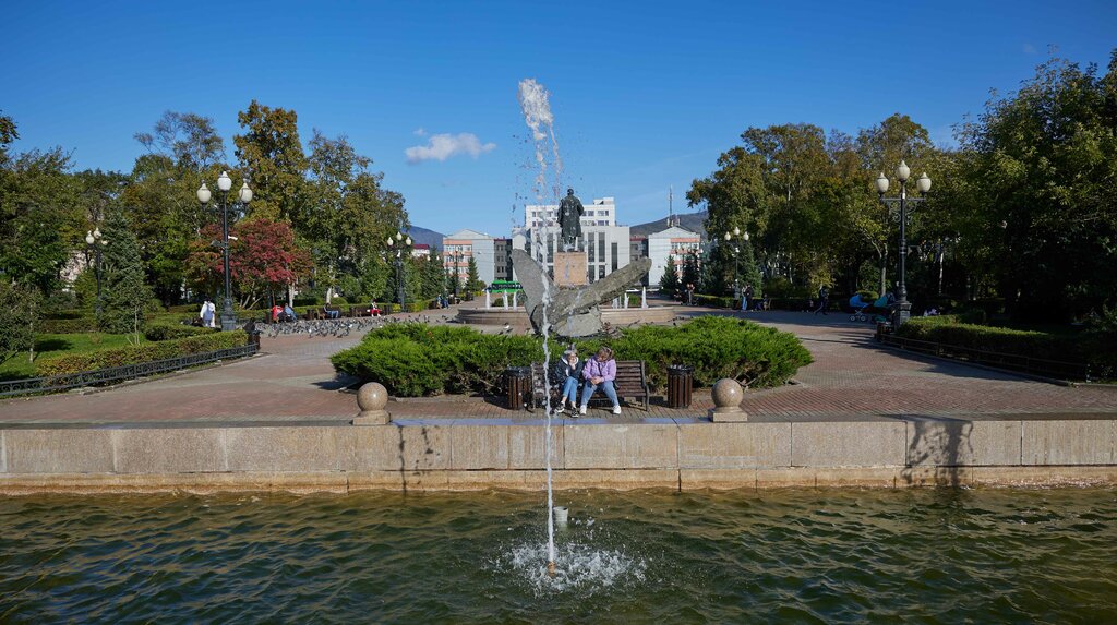 Çeşme Fountain, Sakhalinsk, foto