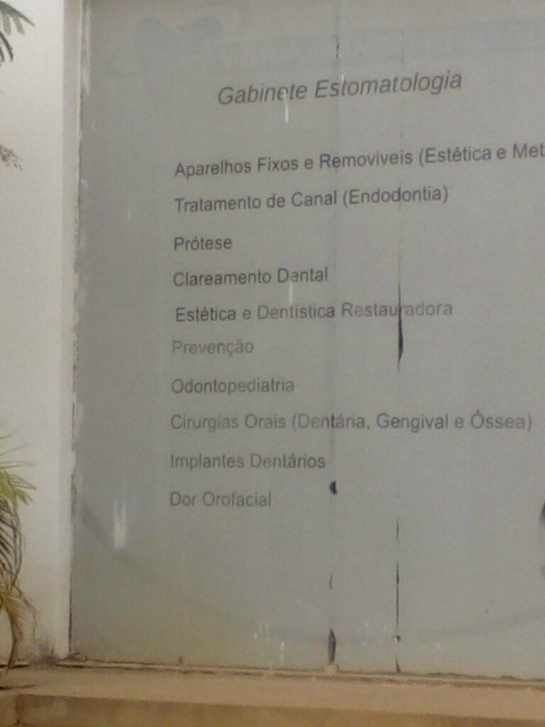 Özel ağız ve diş sağlığı klinikleri ve muayenehaneleri Gabinete Estomatologia, Loanda, foto