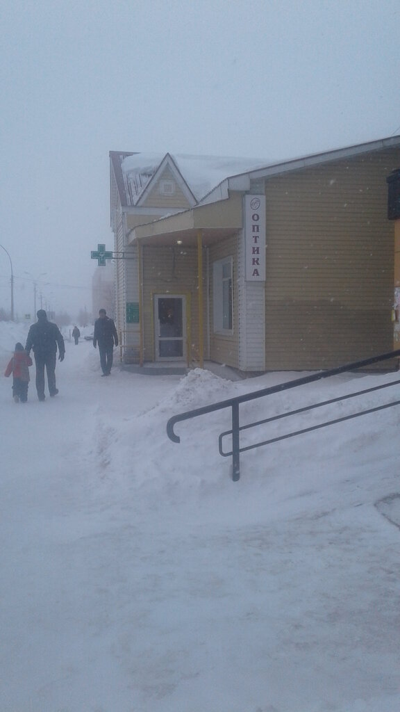 Optik Оптика, Usinsk, foto