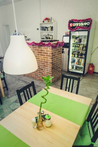 Kafe Cafe Komilfo, Inta, foto