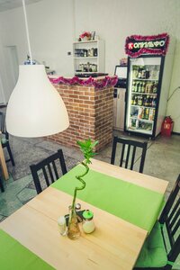 Cafe Komilfo (Kuratova Street No:3), kafe  Inta'dan