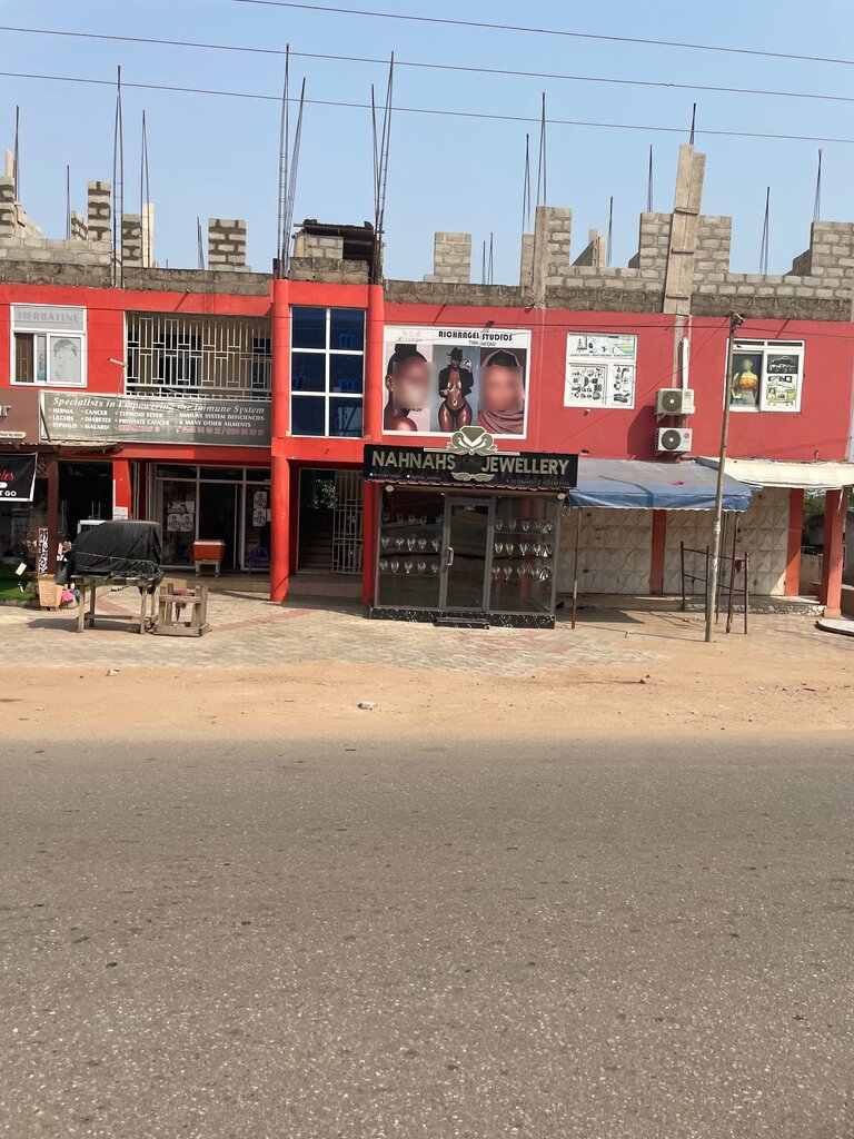 Madde bağımlılığı tedavi merkezi Power Specialist Herbal Clinic, Dünya, foto