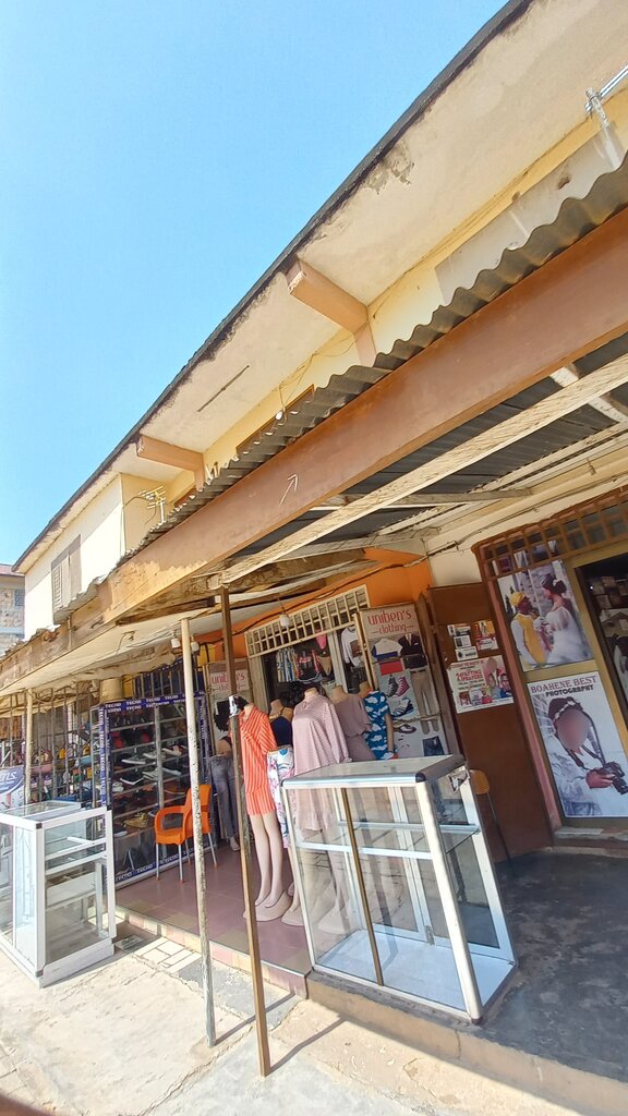 Giyim mağazası Uninens clothing, Dünya, foto