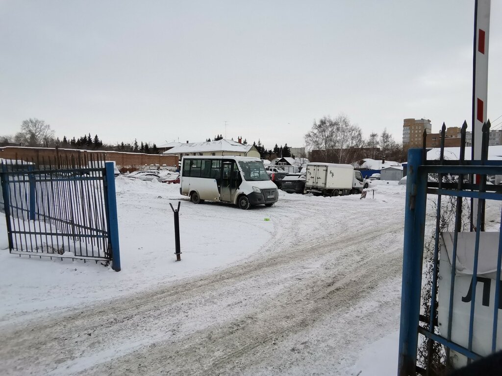 Geçiş noktaları, güvenlik kontrol alanı Охрана автостоянки, Omsk, foto