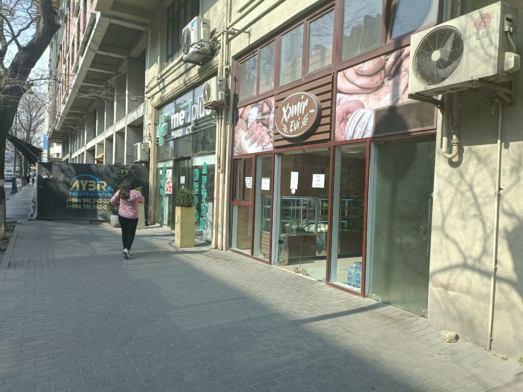 Ekmek fırını Xamir Evi, Bakü, foto