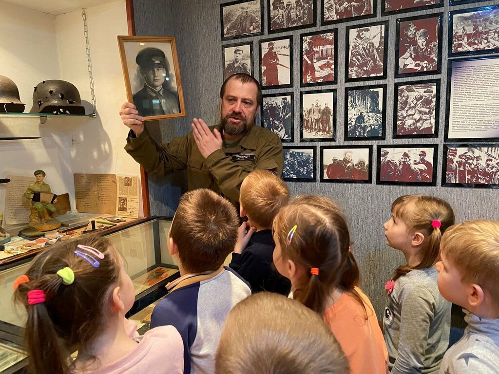 Çocuk ve gençlik merkezleri Elektrostalsky gorodskoy tsentr patrioticheskogo vospitaniya, Elektrostal, foto