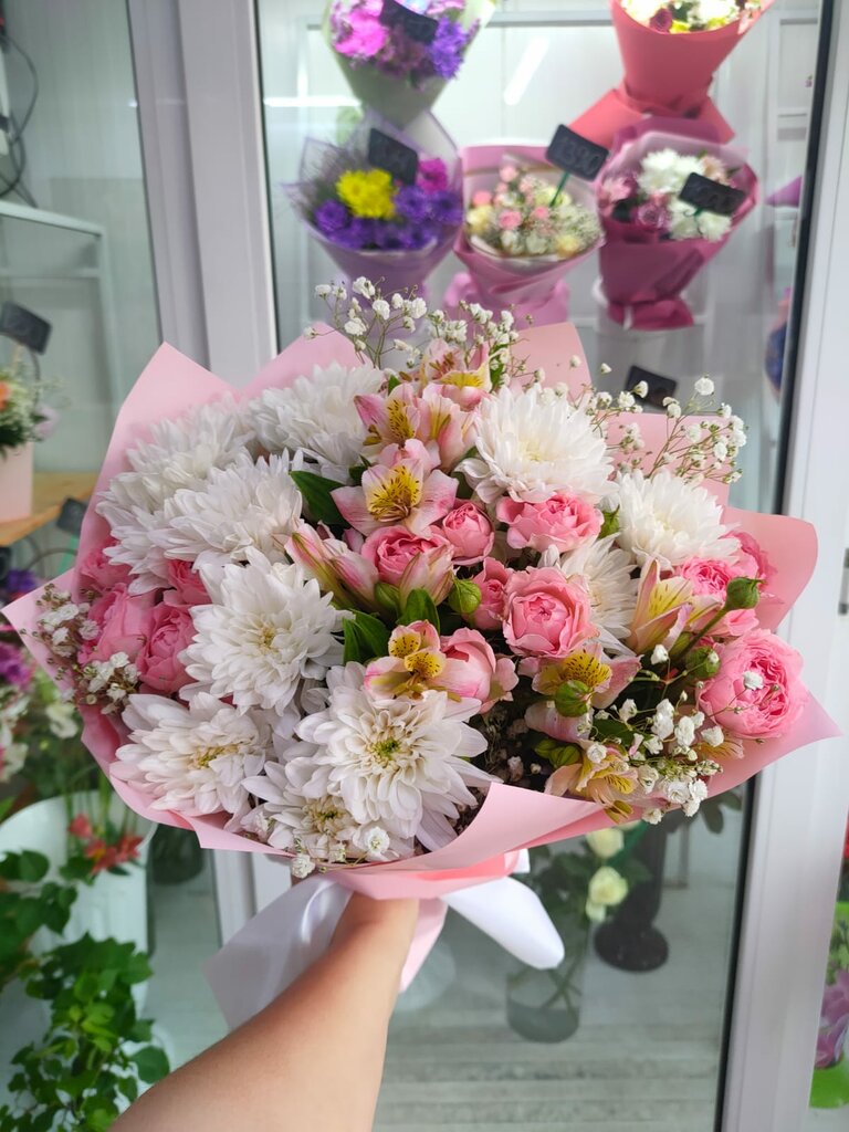 Çiçekçiler Мир цветов, Surovikino, foto