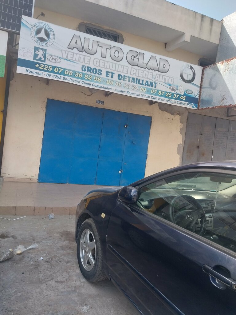 Otomobil yedek parçaları Auto Glad, Abican, foto