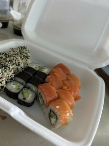 Suşi restoranı Sushi bar, Meşçovsk, foto