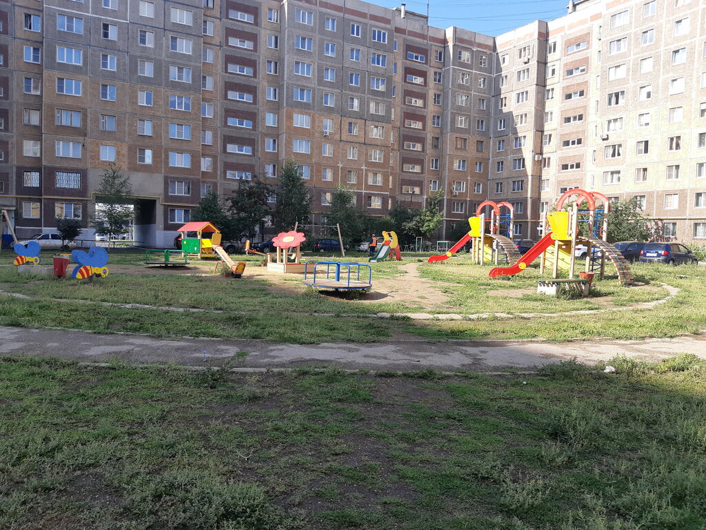 Spor alanı Площадка для воркаута, Magnitogorsk, foto