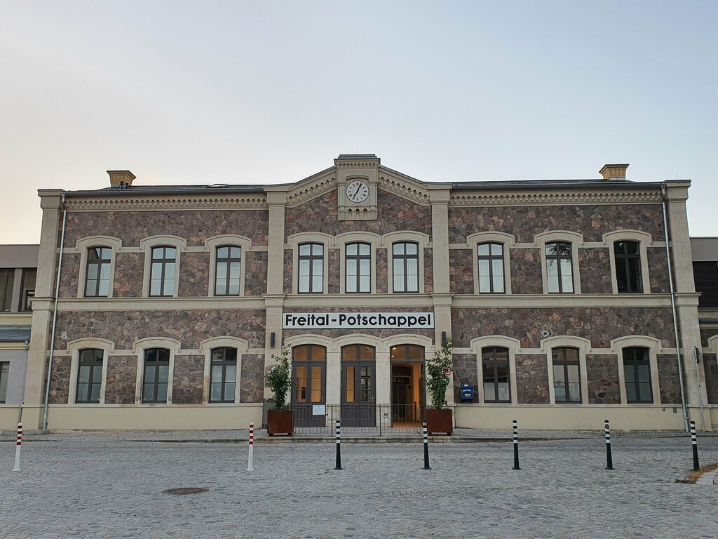 Tren istasyonu Freital-Potschappel, Freital, foto