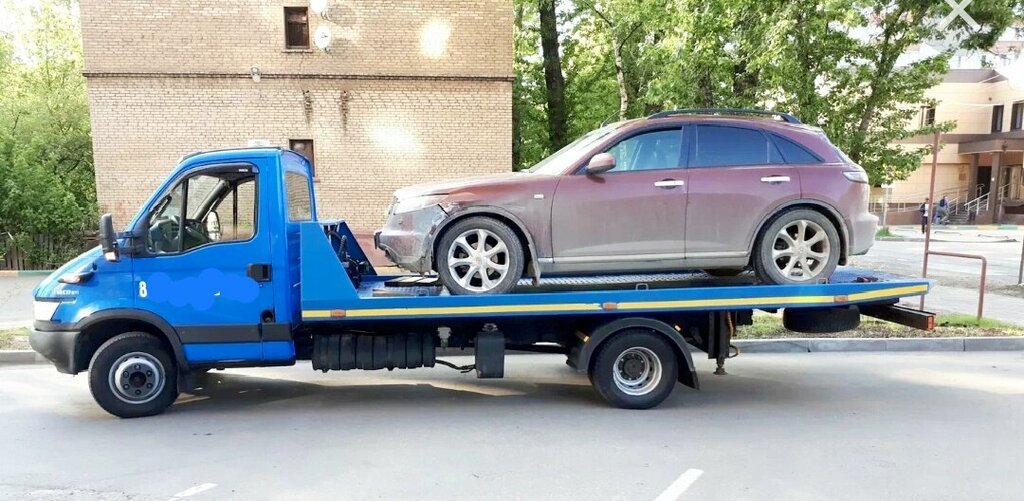 Otomobil servisi Авторазборка, Gusev, foto