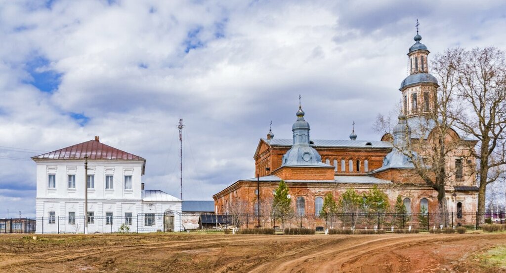 Ortodoks kiliseleri Церковь Воскресения Христова, Kirovskaya oblastı, foto