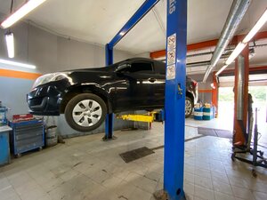 Yarlogan (Menzhinskogo Street No:1Д, Yaroslavl), otomobil servisi  Yaroslavl'dan