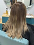 Салон красоты (ulitsa imeni Generala Karbysheva No:166А), güzellik salonu  Voljski'den