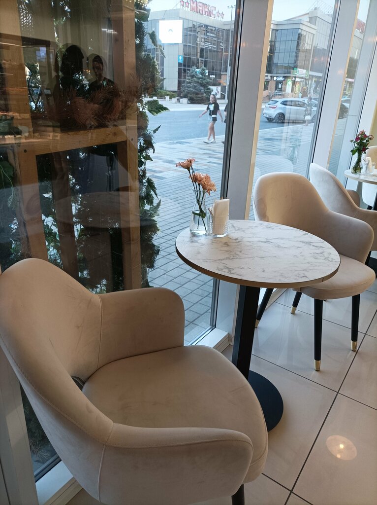 Kahve dükkanları Кофейня, Krymsk, foto