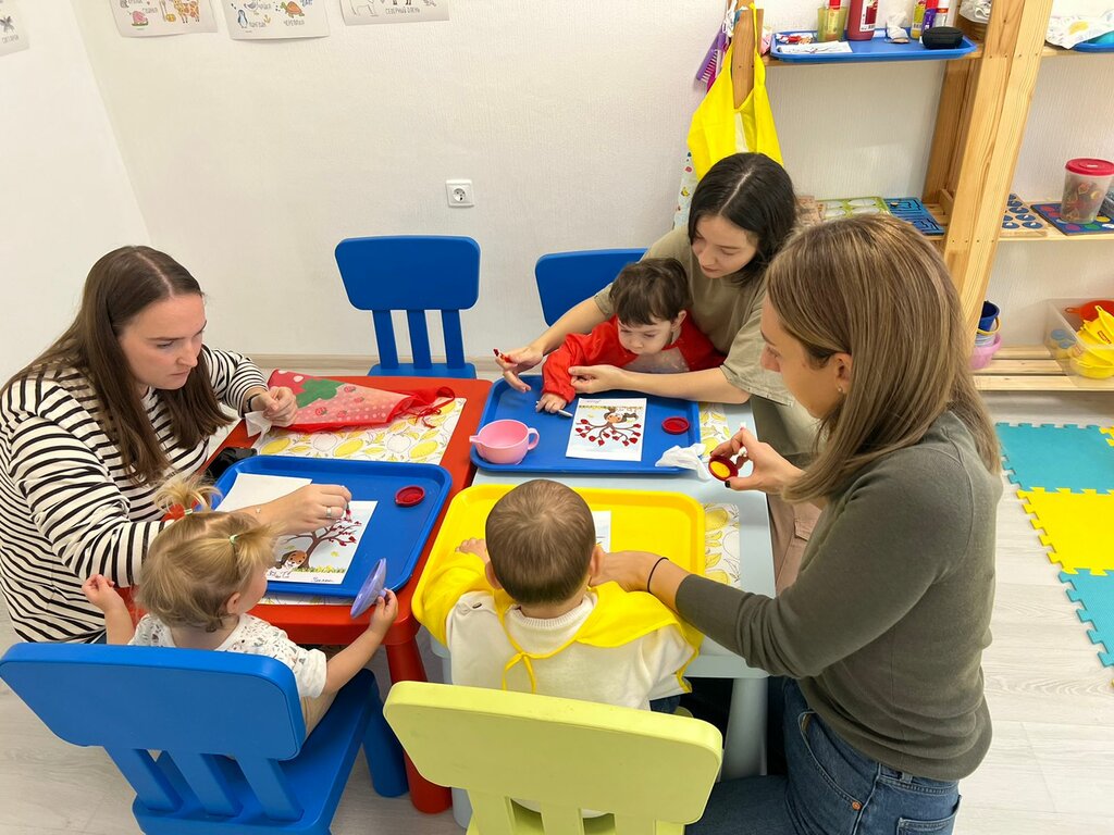 Çocuk gelişim merkezleri Znayu Igrayu, Saint‑Petersburg, foto
