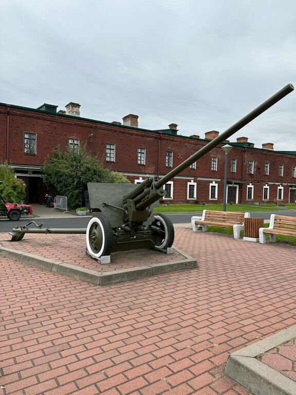 Teknoloji anıtı Артиллерия, Brest, foto