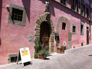B&b Sara (Via Luca Pacioli No:70, Sansepolcro), otel  Sansepolcro'dan