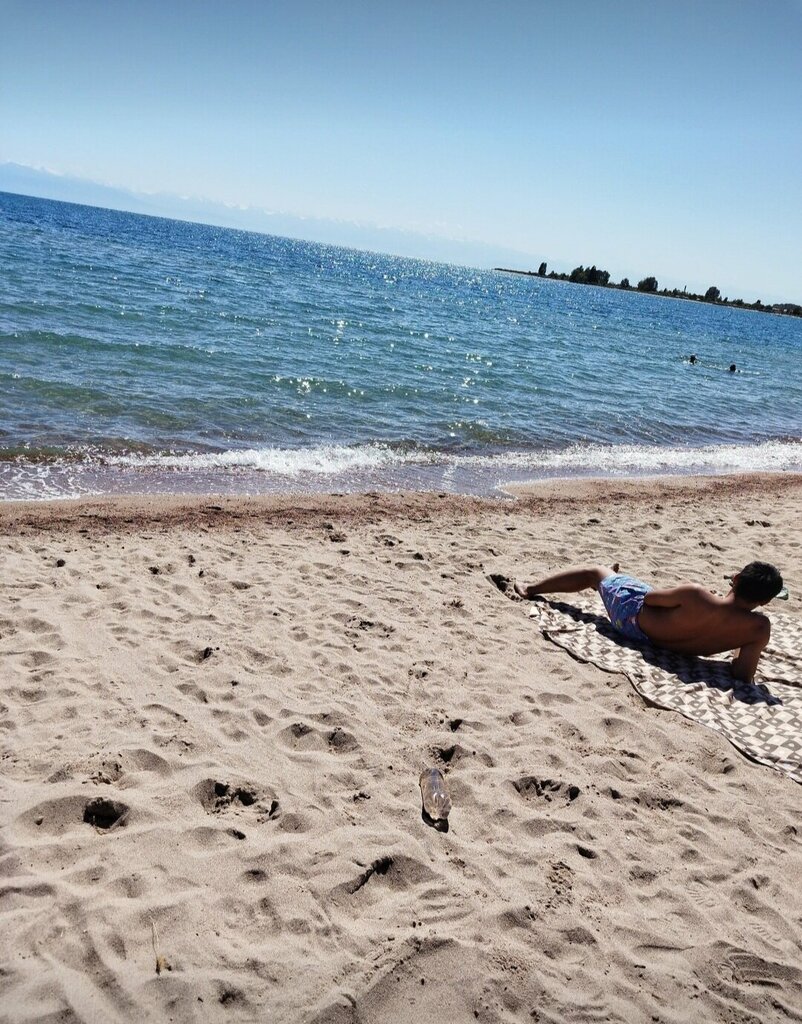 Plaj Beach, Cholpon‑Ata, foto